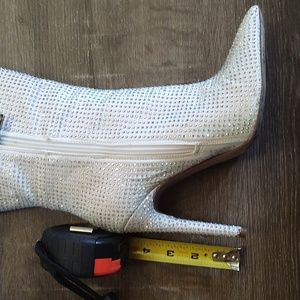 Jennifer Lopez | Shoes | Jennifer Lopez Shiny Heeled Boots | Poshmark